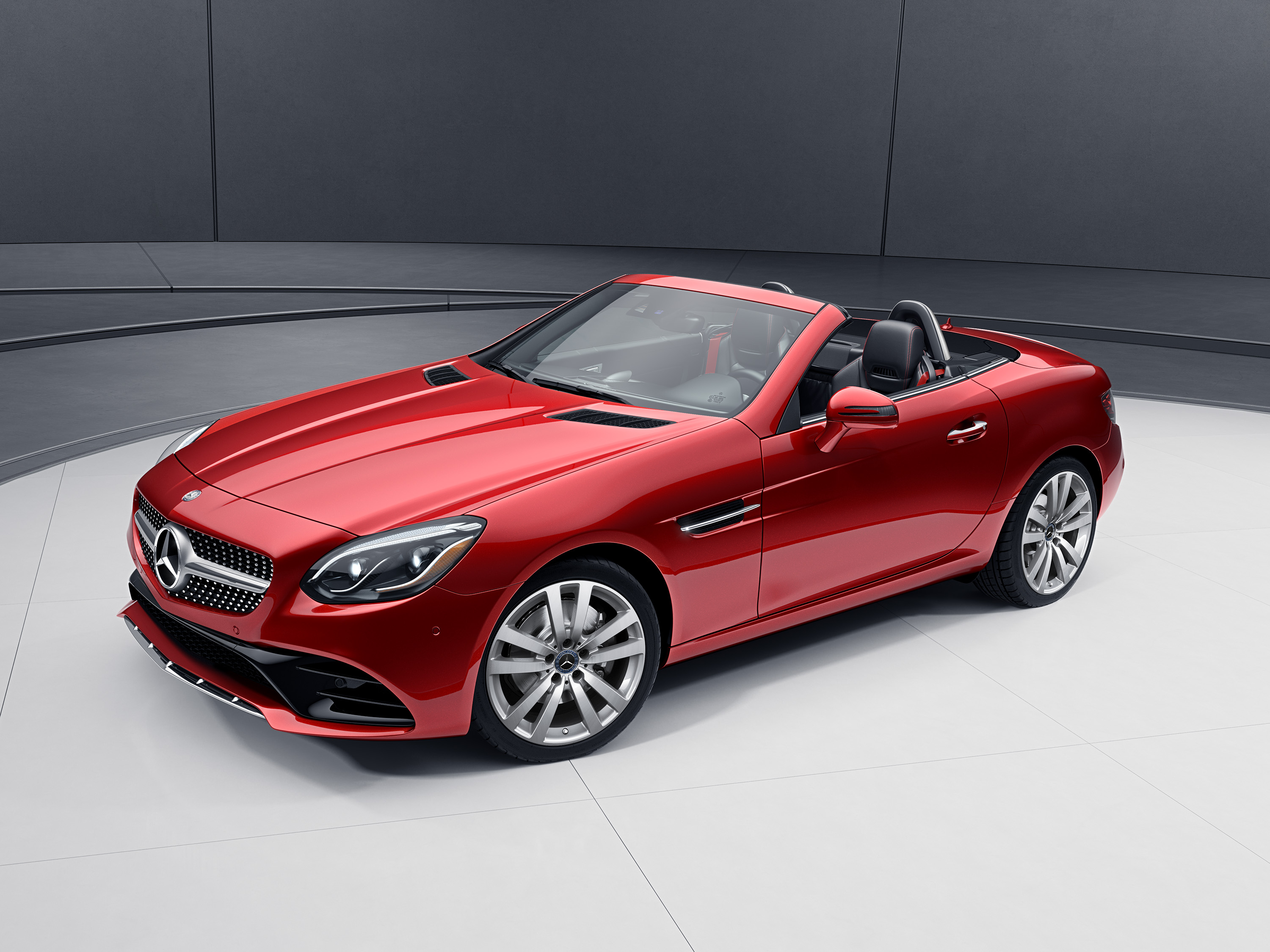 The 2017 Mercedes-Benz SLC is the New-Age SLK Roadster
